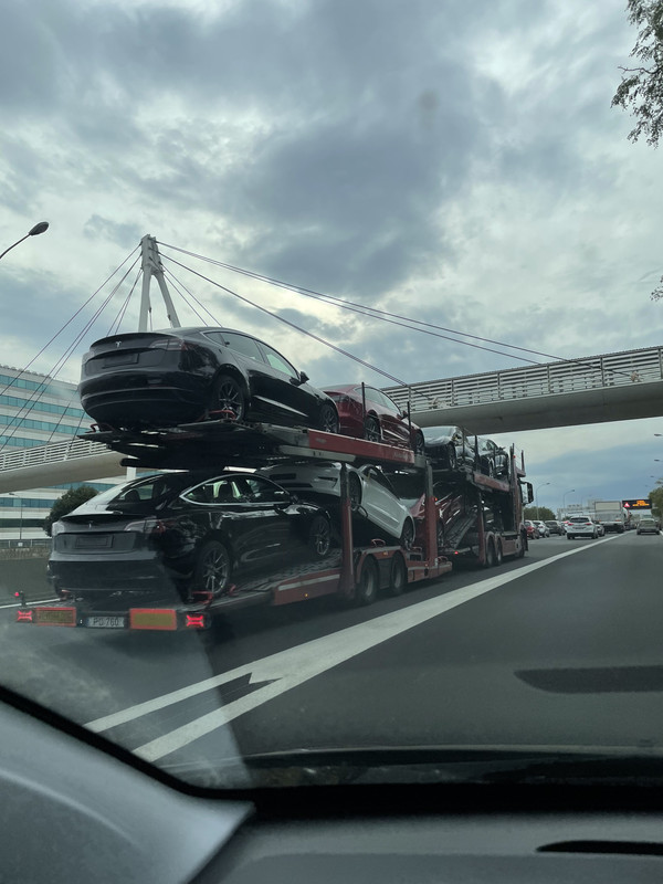 8 E9 CA970 AC2 B 4778 B82 F CD7907 F6 BA97 — Postimages