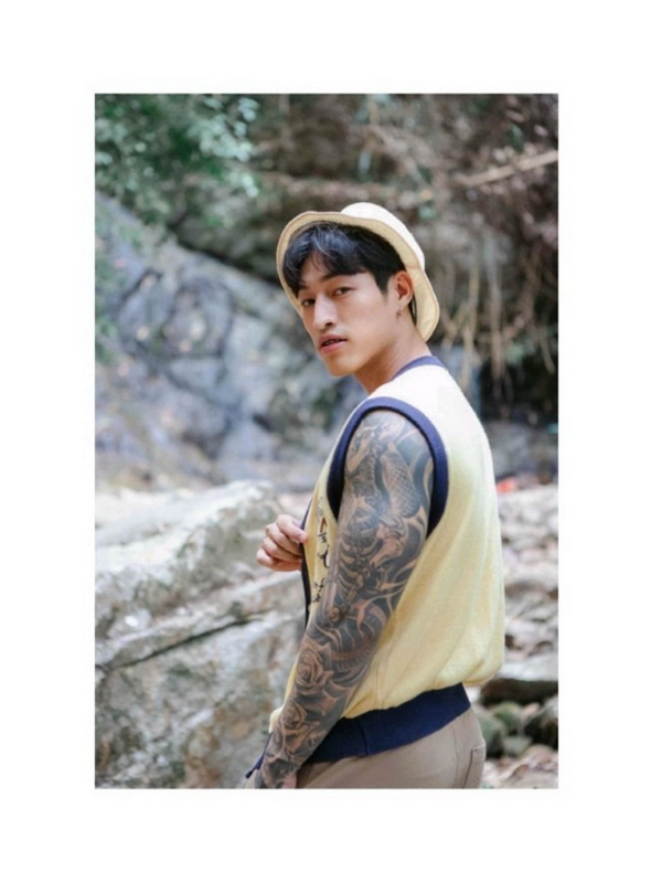 LOST BOY 02 052 — Postimages