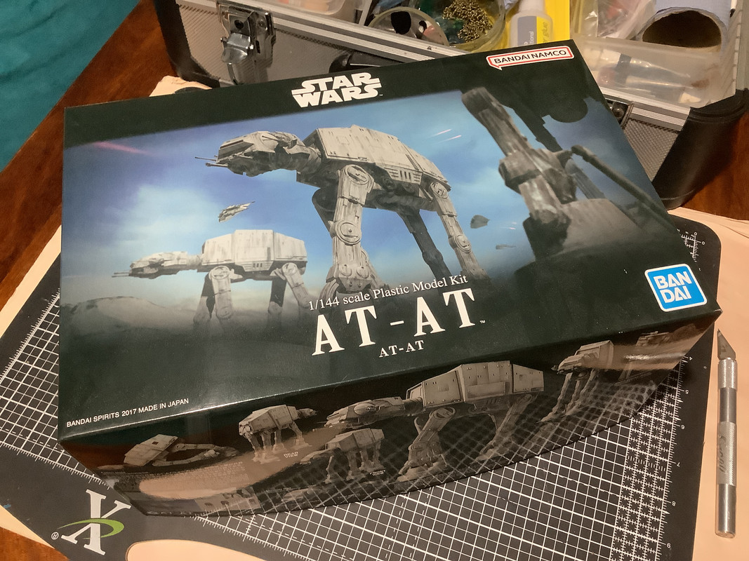 Star Wars AT-AT . Bandai kit - Ready for Inspection - SF & RealSpace ...