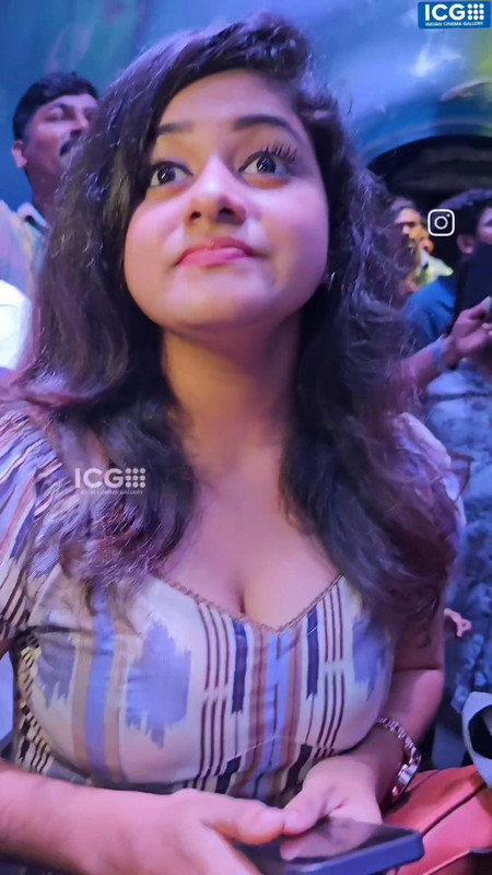 saniya babu huge boobs and cleavage mp4 snapshot 00 00 469 — Postimages