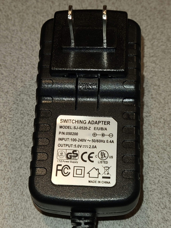 Power Adapter Specs?? : r/retron5