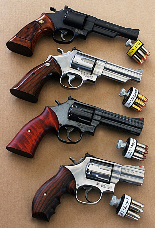 4 Gun 1 — Postimages