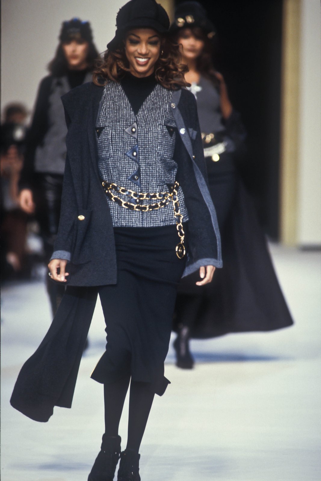 Fashion Classic: CHANEL Fall/Winter 1992 | Page 2 | Lipstick Alley