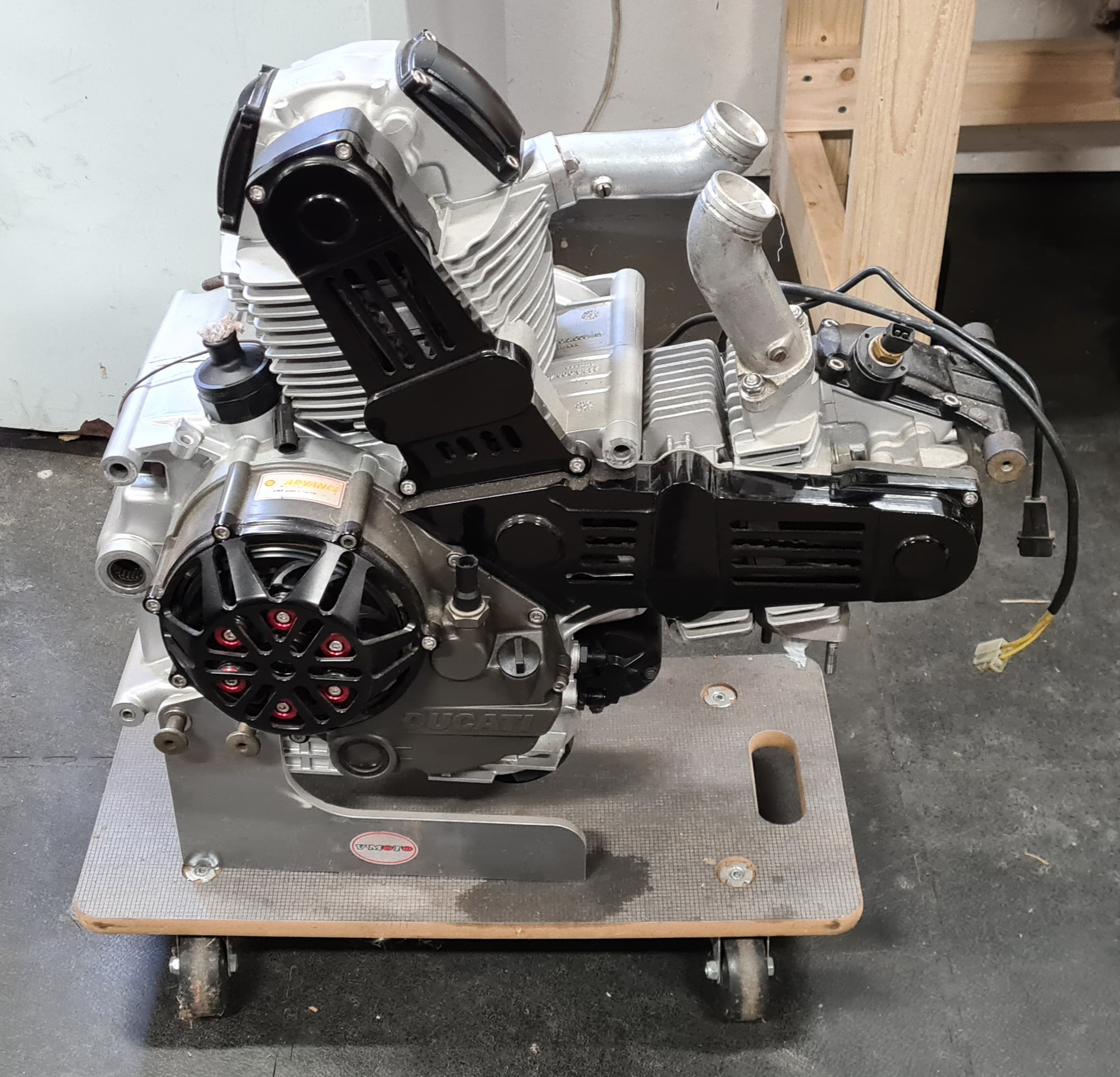 900ie engine — Postimages