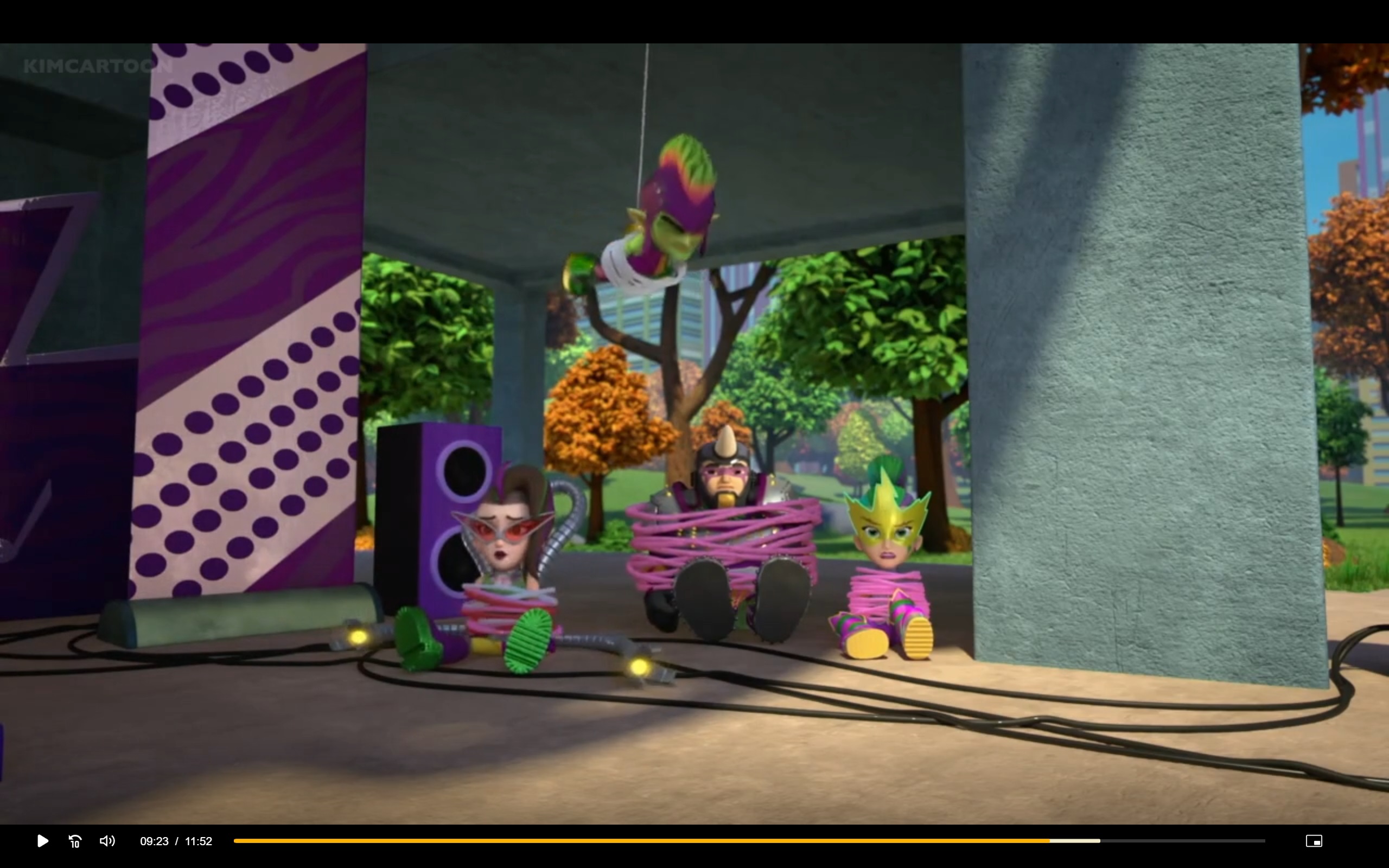 SAF S2 E13 B 4 — Postimages