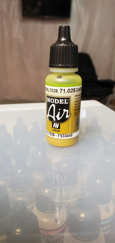 Question about airbrushing dunkelgelb acrylic paint - Painting and airbrushing - Finescale ...