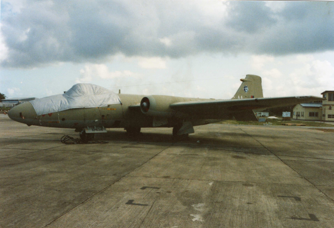 Canberra PR9 flaps & tanks - Aircraft Cold War - Britmodeller.com