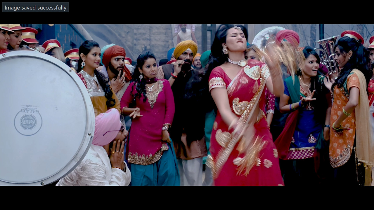 Sonakshi SInha Hot Rani Raja 4k Son Of Sardar mp4 snapshot 01 23 446 ...