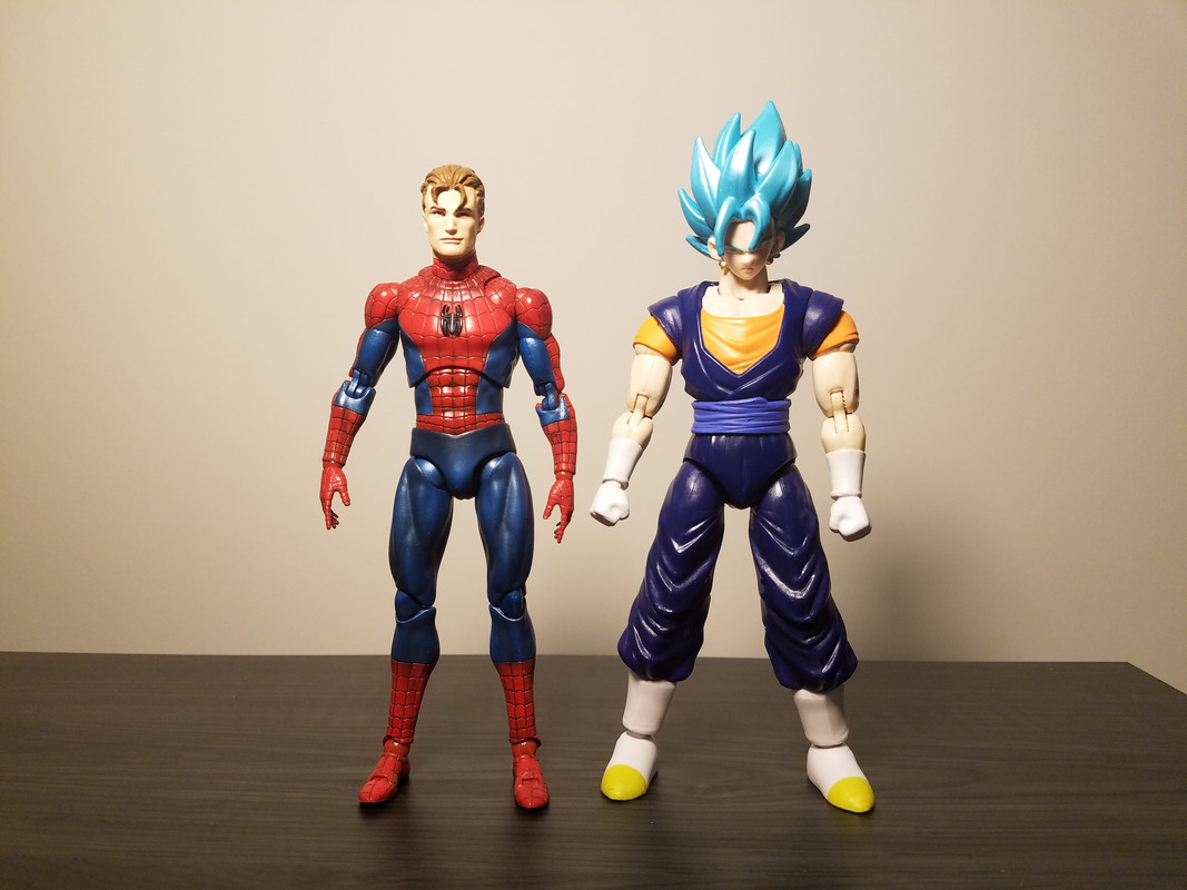 MAFEX Spiderman (Comic book Version) review by ULTIMATEbudokai3 on ...