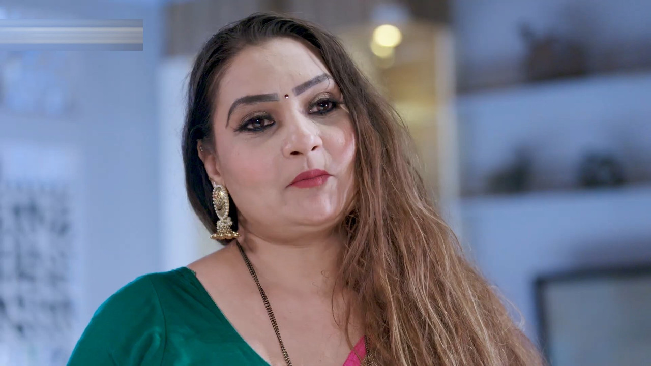 Chubby desi actress huge breasts and big deep navel hole teaser mp4 snapshot 00 19 467 — Postimages