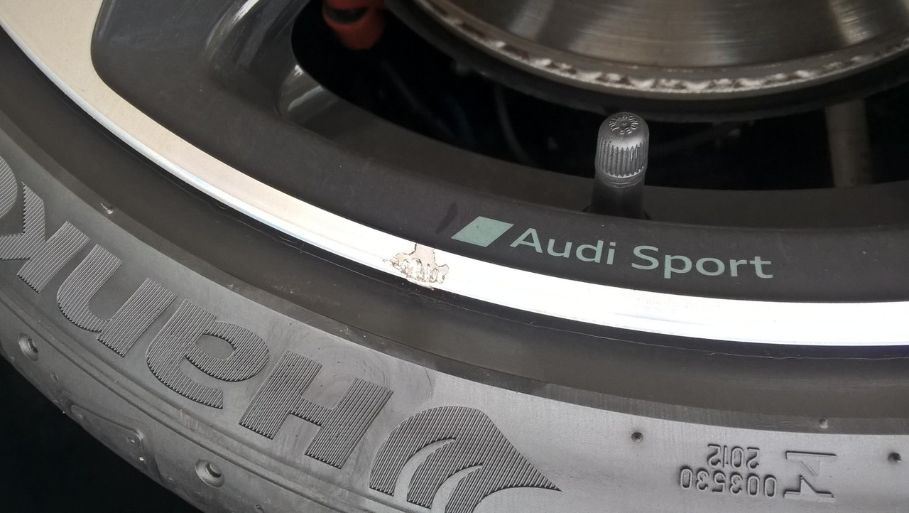 Curbed alloy | Audi TT Forum