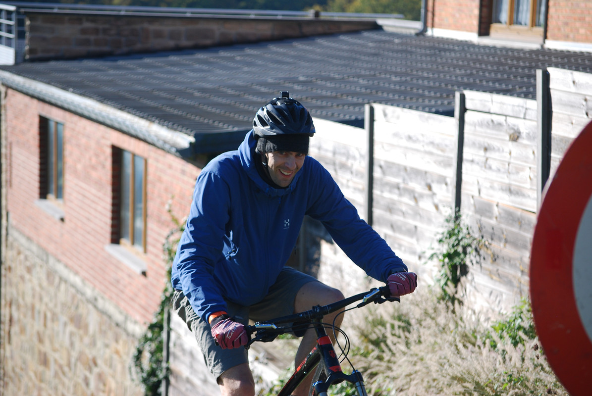 dimanche (108) — Postimages