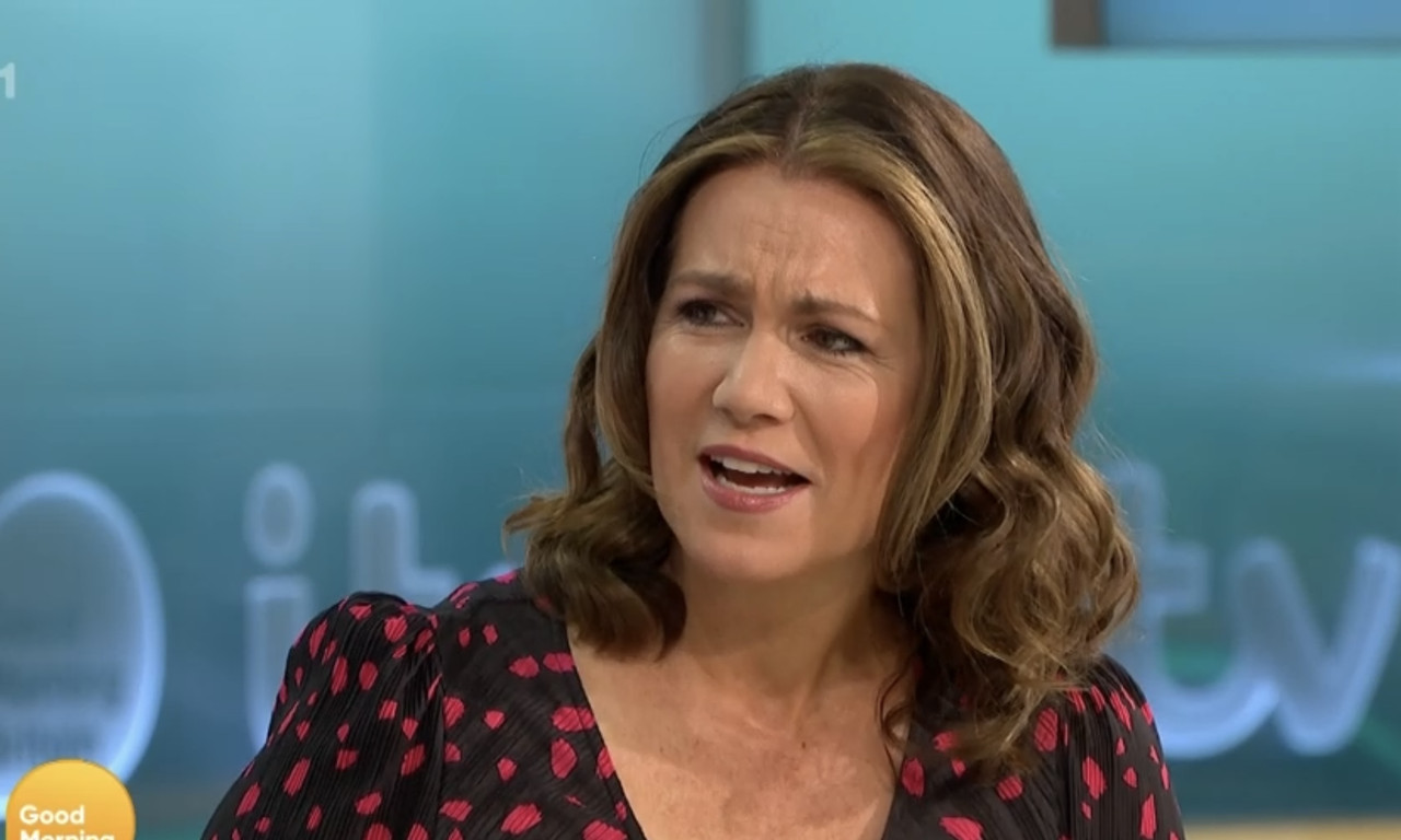 6812 B695 5 F86 4722 A847 CEF2449445 EA — Postimages