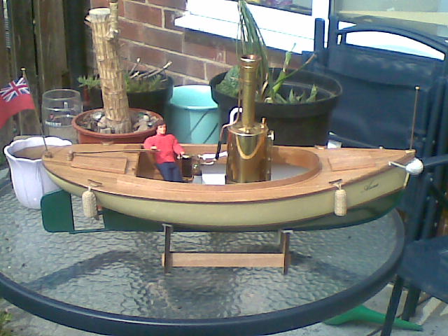 Anna ready for launching — Postimages