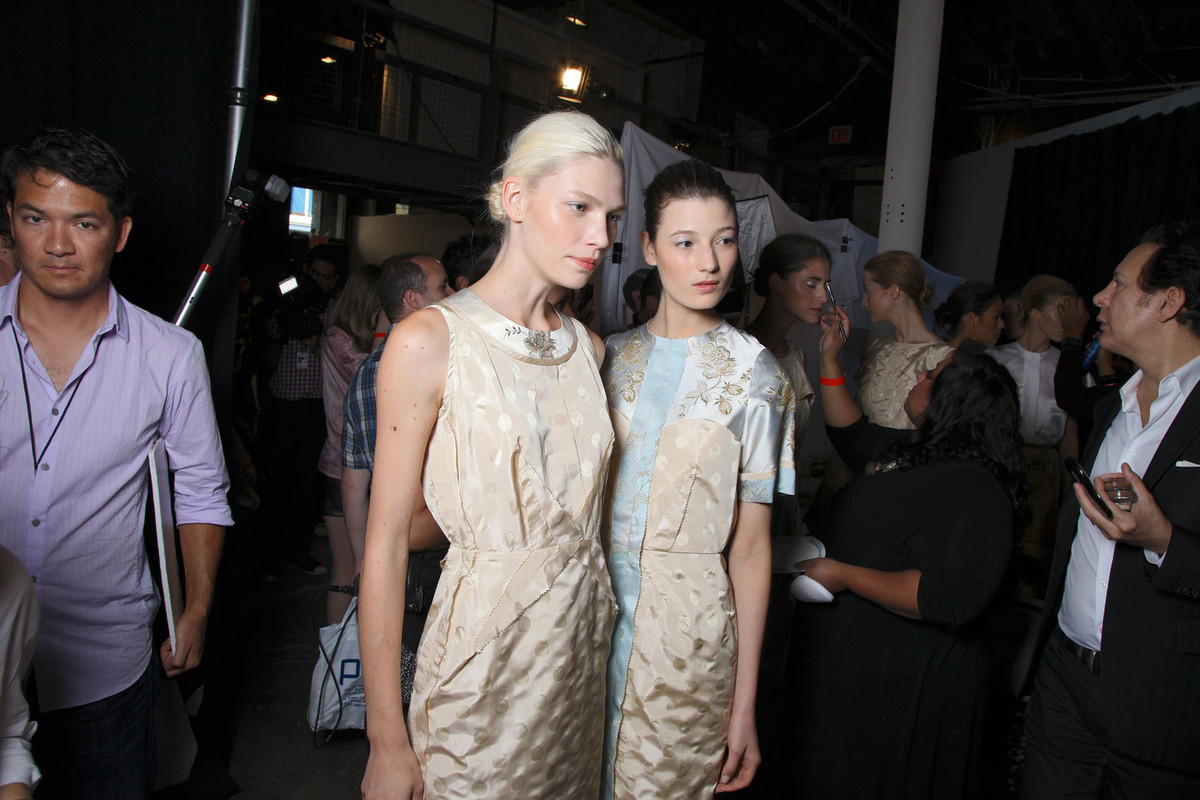 Alexandre Herchcovitch Spring 2012 Backstage 2xu — Postimages