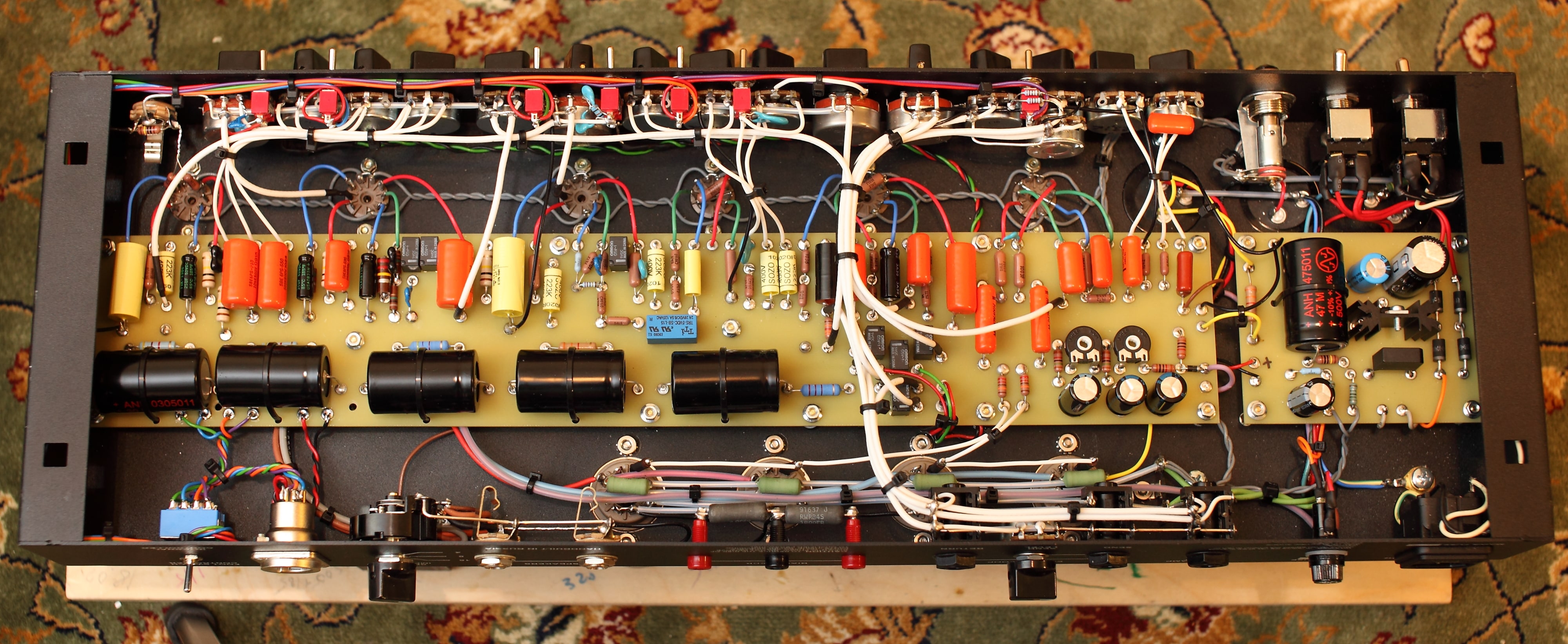 complete inside — Postimages