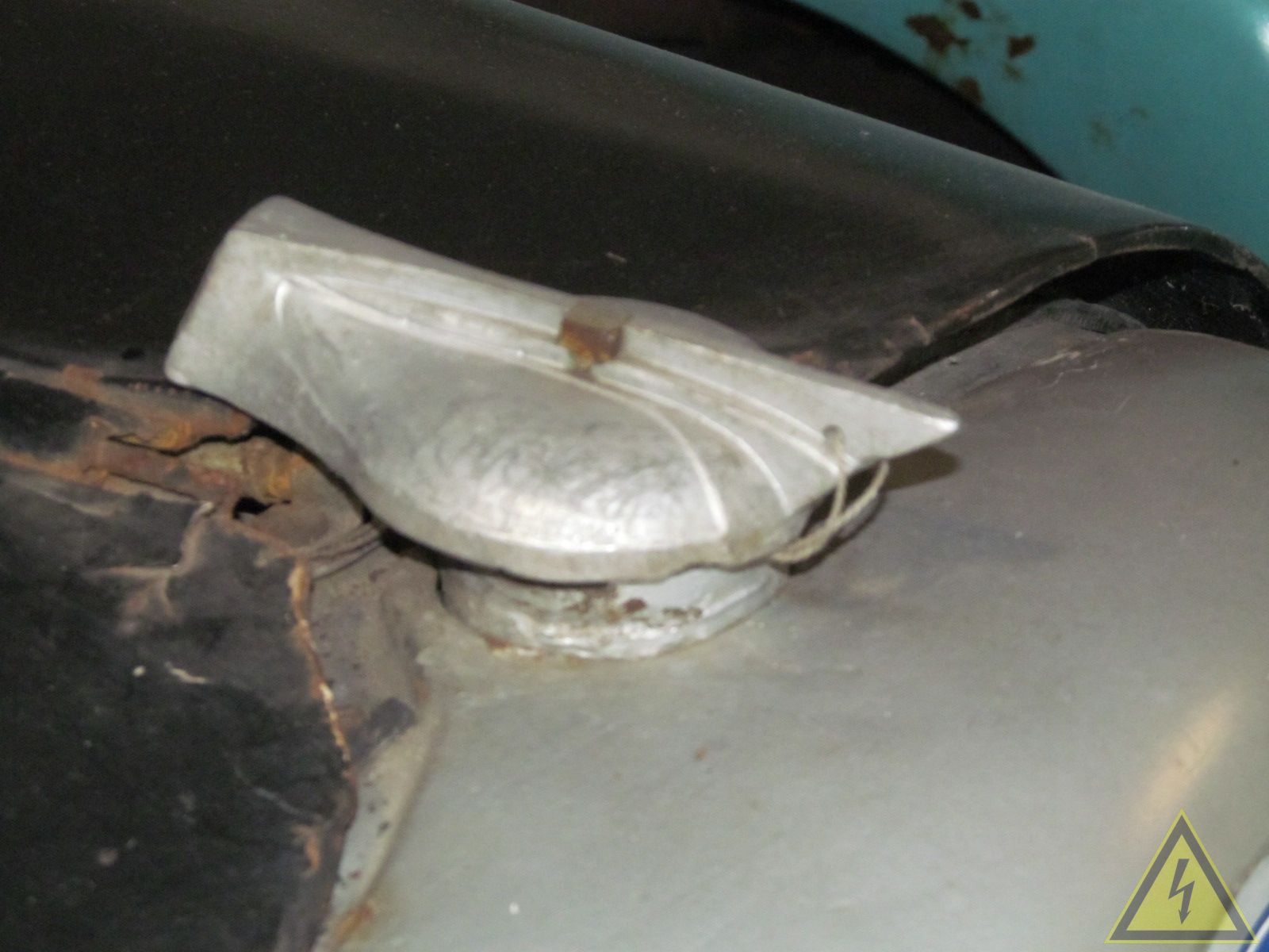 GAZ M1 SPb 2 016 — Postimages