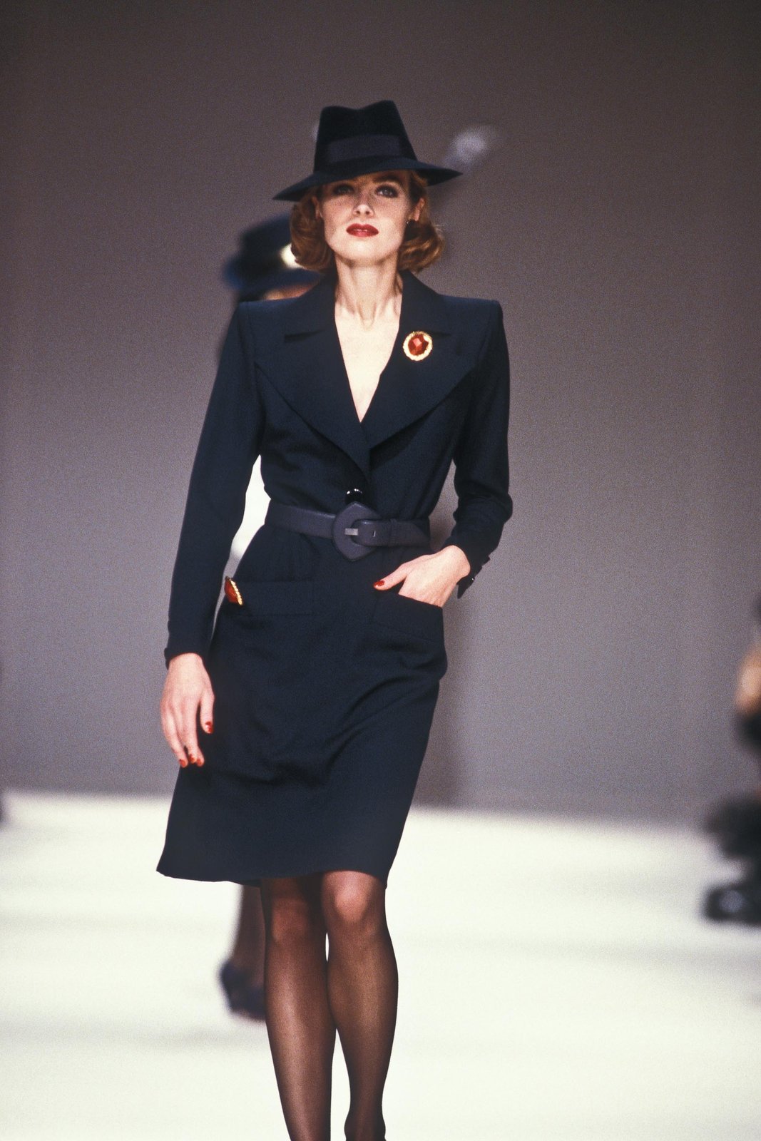 Fashion Classic: Yves Saint LAURENT Spring/Summer 1989 | Page 2 ...