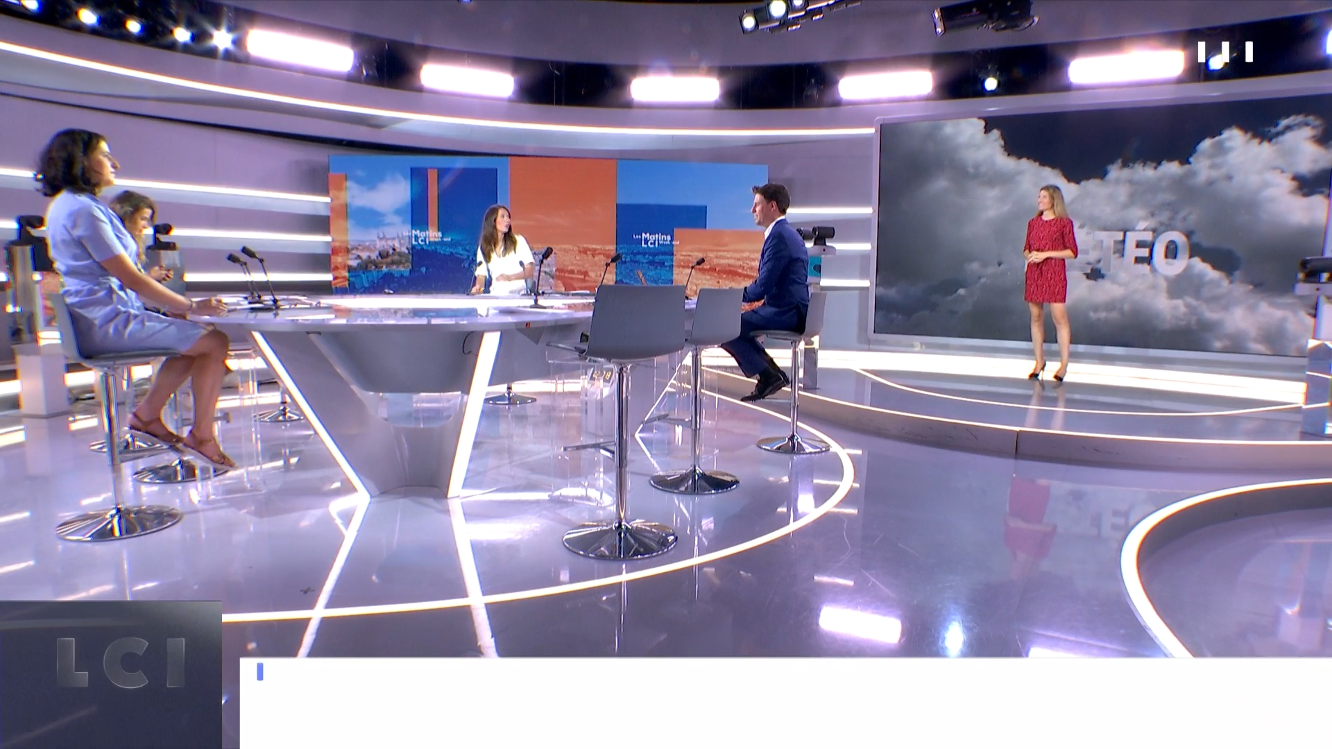 2023 07 30 06 30 LCI Les Matins LCI Week end mp4 snapshot 01 02 21 864 ...