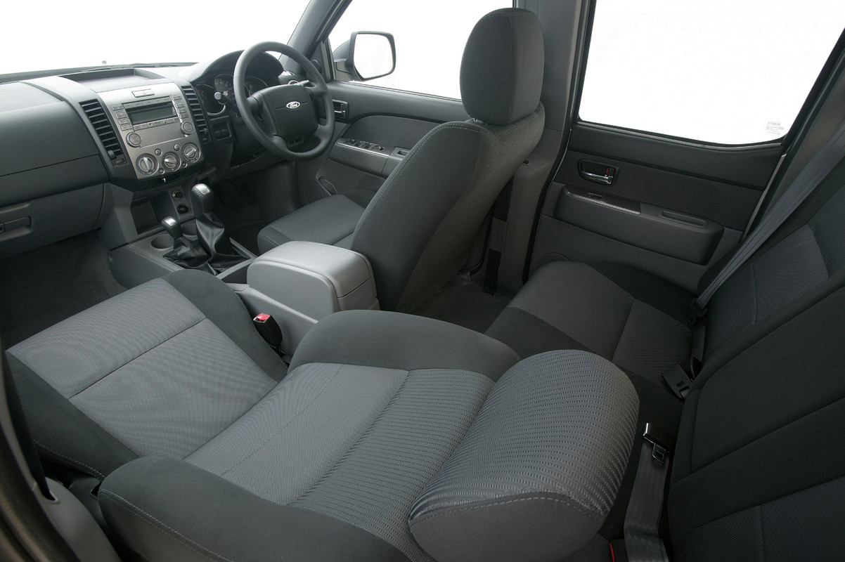 RANGER XLT CREW CAB INTERIOR — Postimages