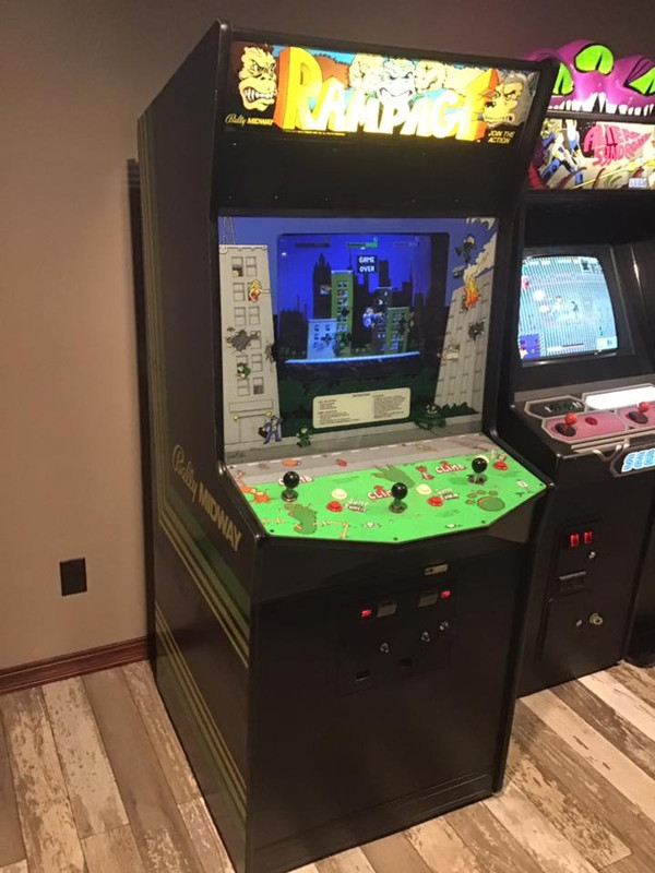 SOLD - GAME - Gorgeous 100% original Rampage | Museum of the Game ...