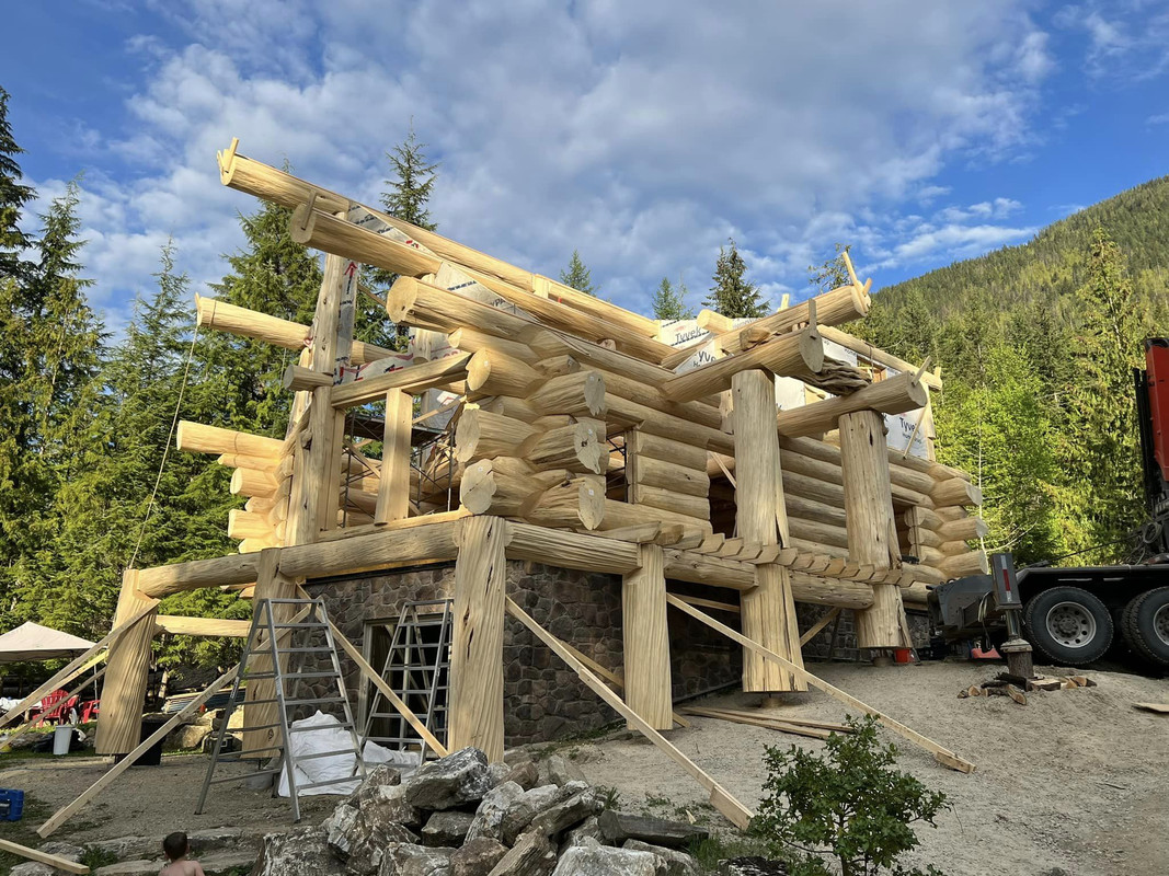 Langberg Log Homes - 24hourcampfire