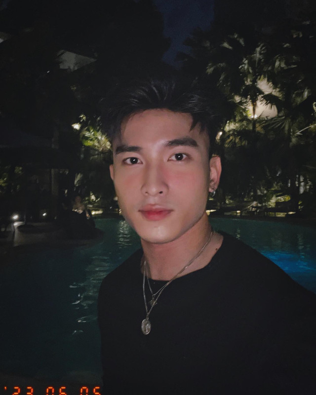 Photo by Chan Than San on June 05 2023 May be an image of 1 person and pool — Postimages