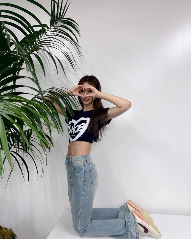 2023 06 11 thinkaboutzu post 4 — Postimages