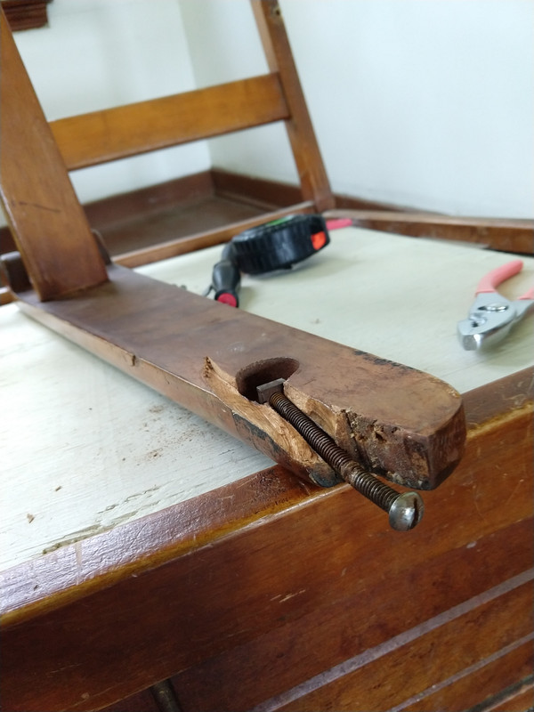 broken bottom rear view — Postimages