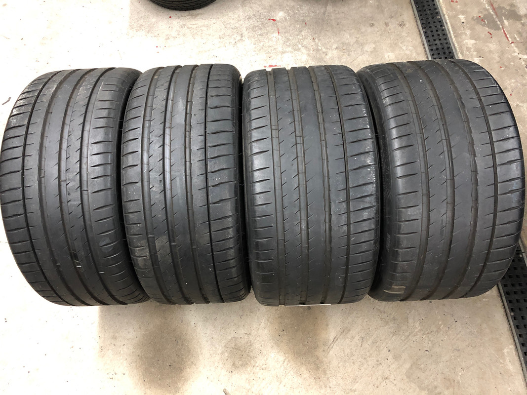 FS: Full Staggered Set / 21 inch Michelin P4S / Porsche Panamera ...