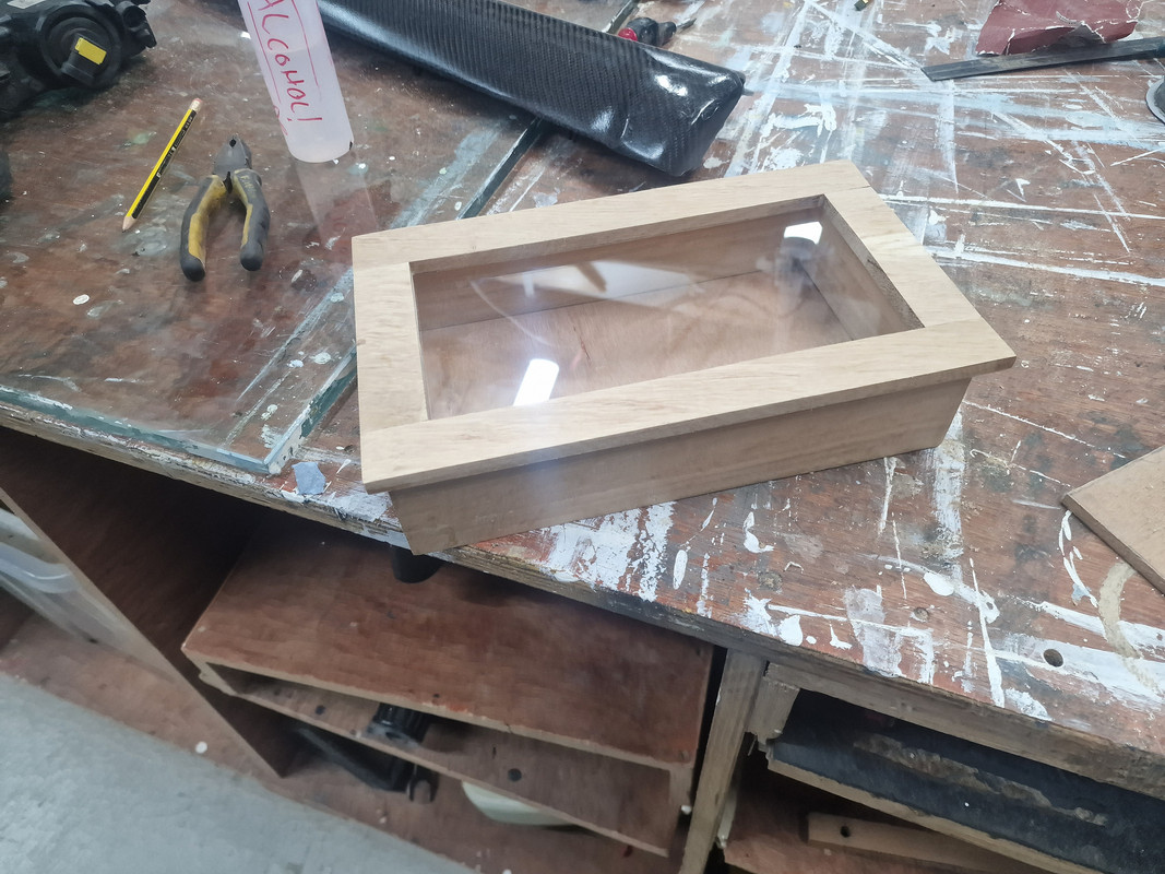 Medal Box 1 — Postimages