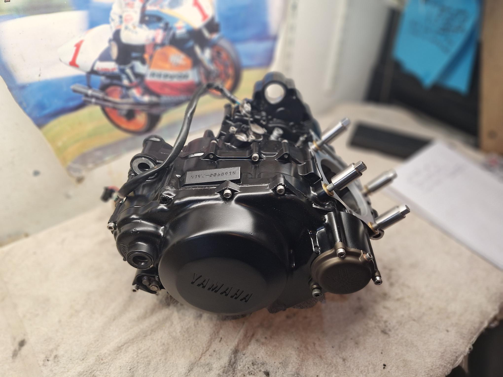 right hand view — Postimages