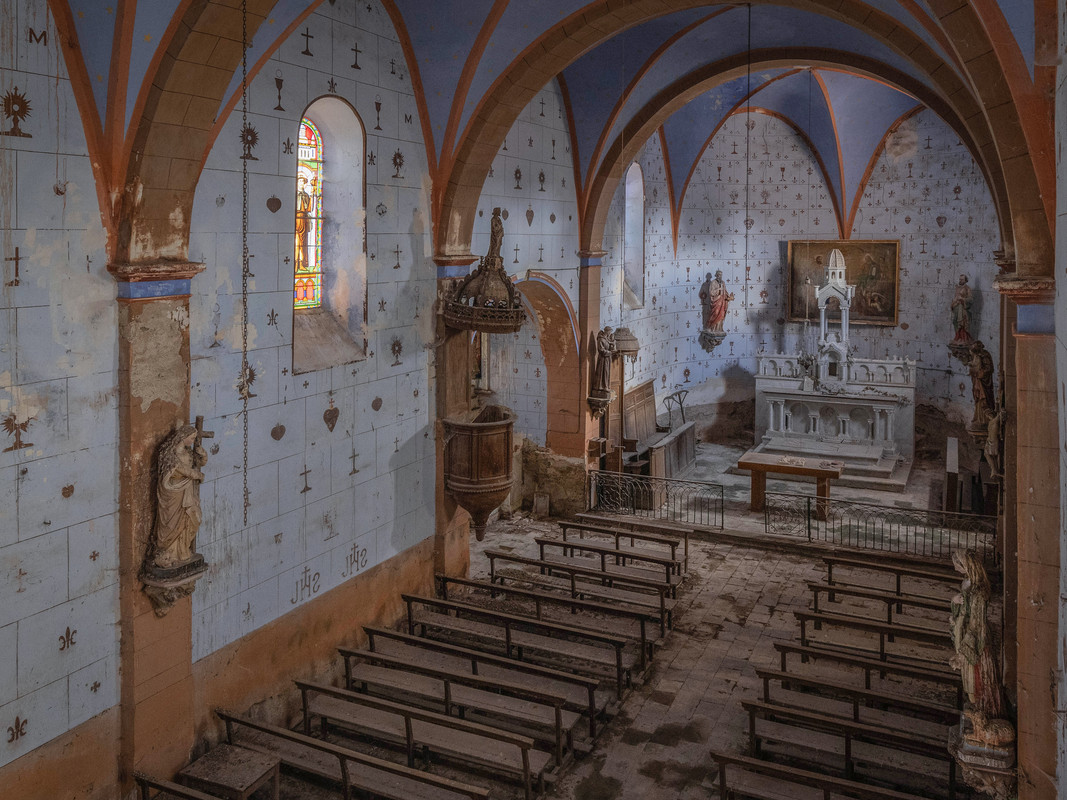 239 A5073 1 modif — Postimages