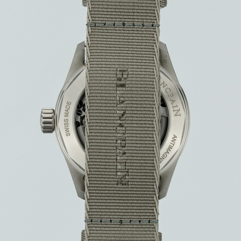 Blancpain Fifty Fathoms Bathyscaphe Titanium 5000 1210 NAGA 5 — Postimages