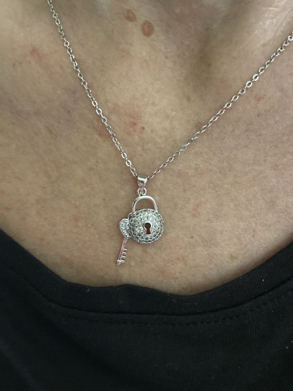 F86 C35 EE BA04 483 E B042 49 A0 B9 CD4 B05 — Postimages