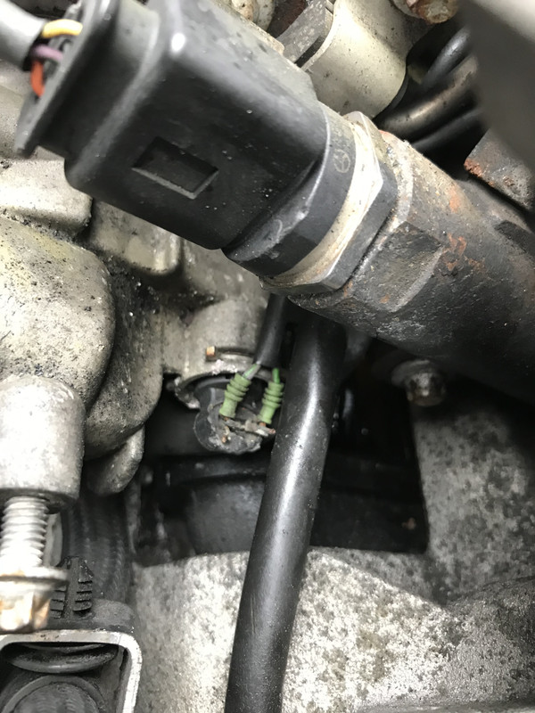 Help identifying broken part please | Sprinter-Source.com
