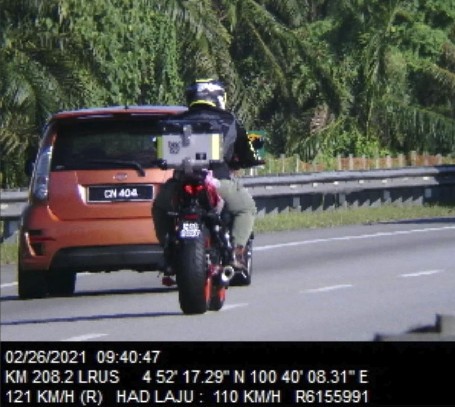 motor kena saman speed trap