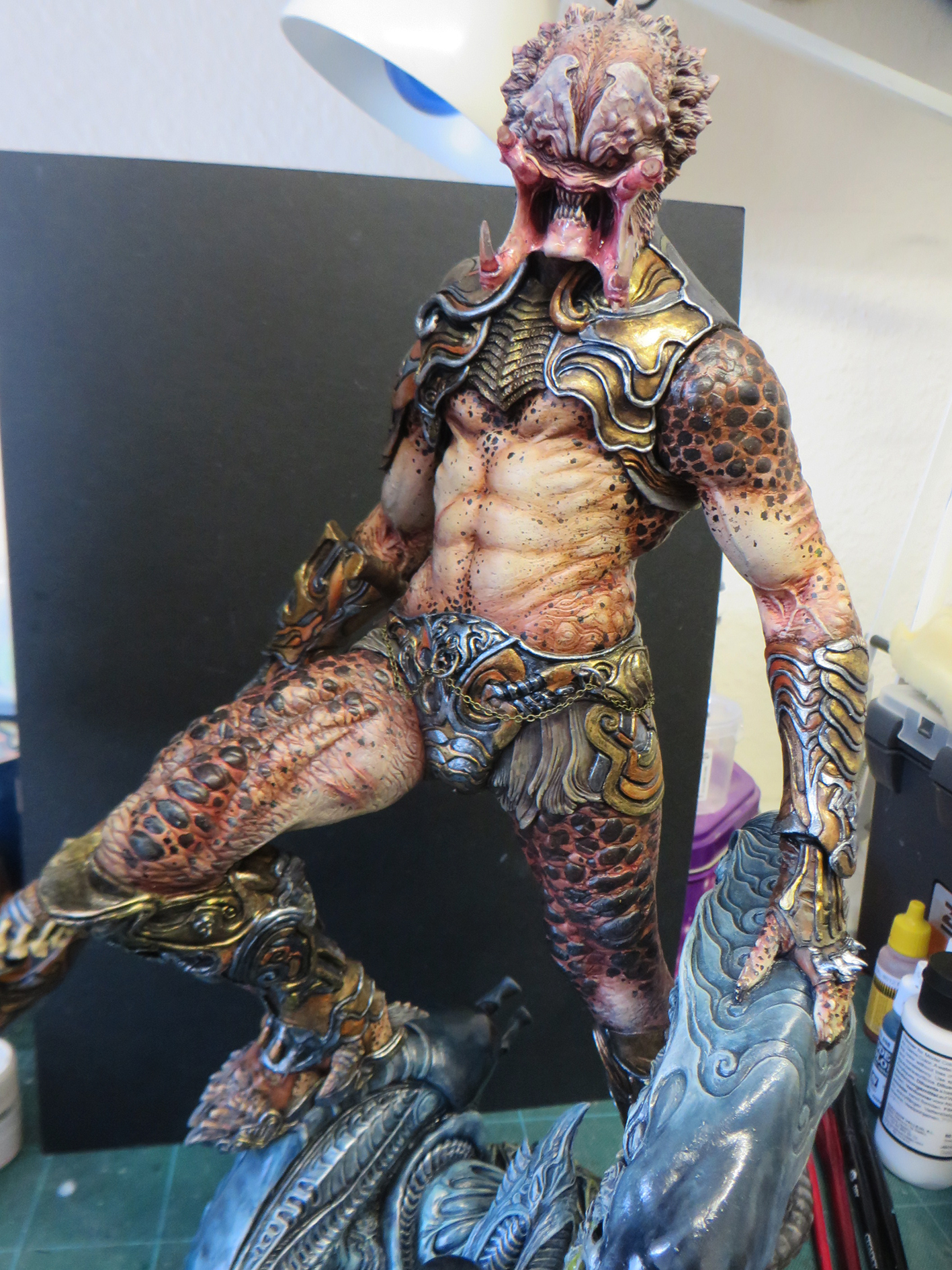 Arms on1 — Postimages