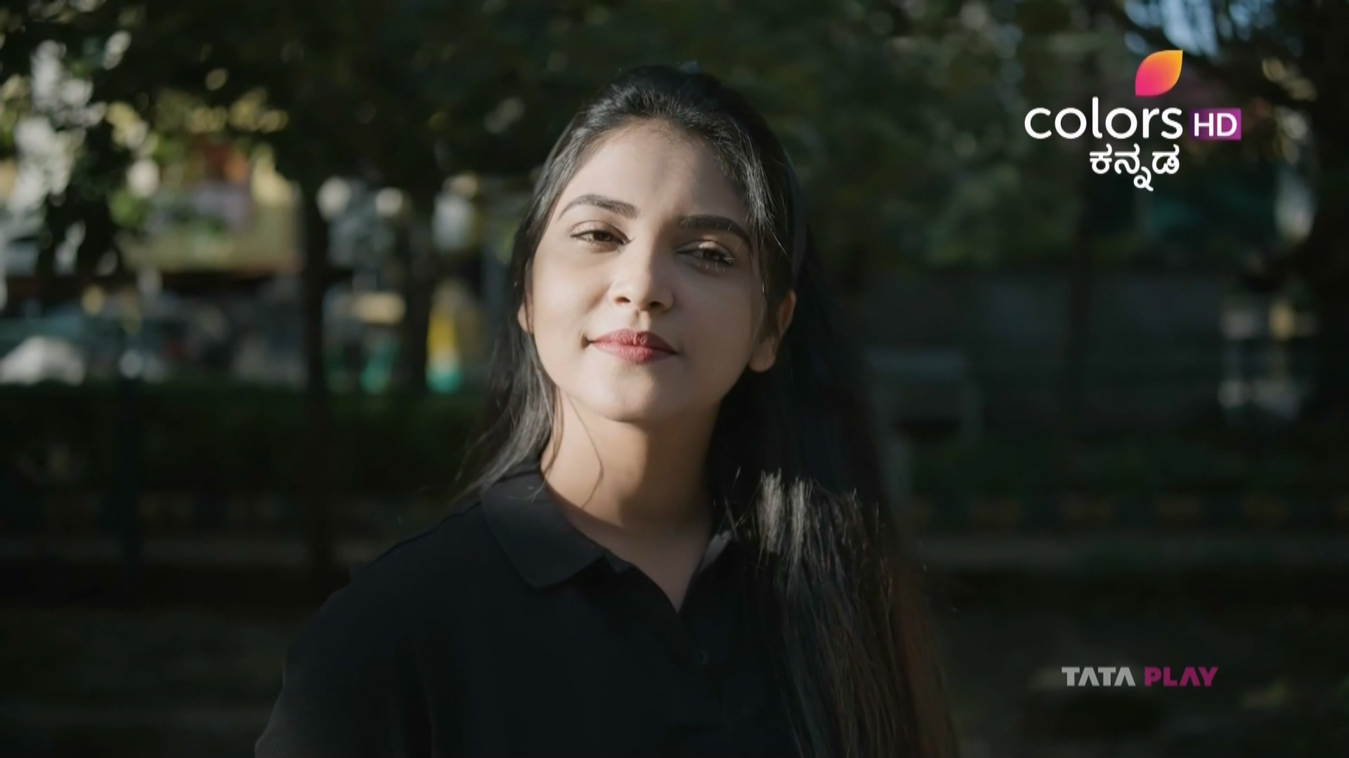 Amulya Gowda Biggboss Entry Perfromance mp4 20221217 083249 425 — Postimages