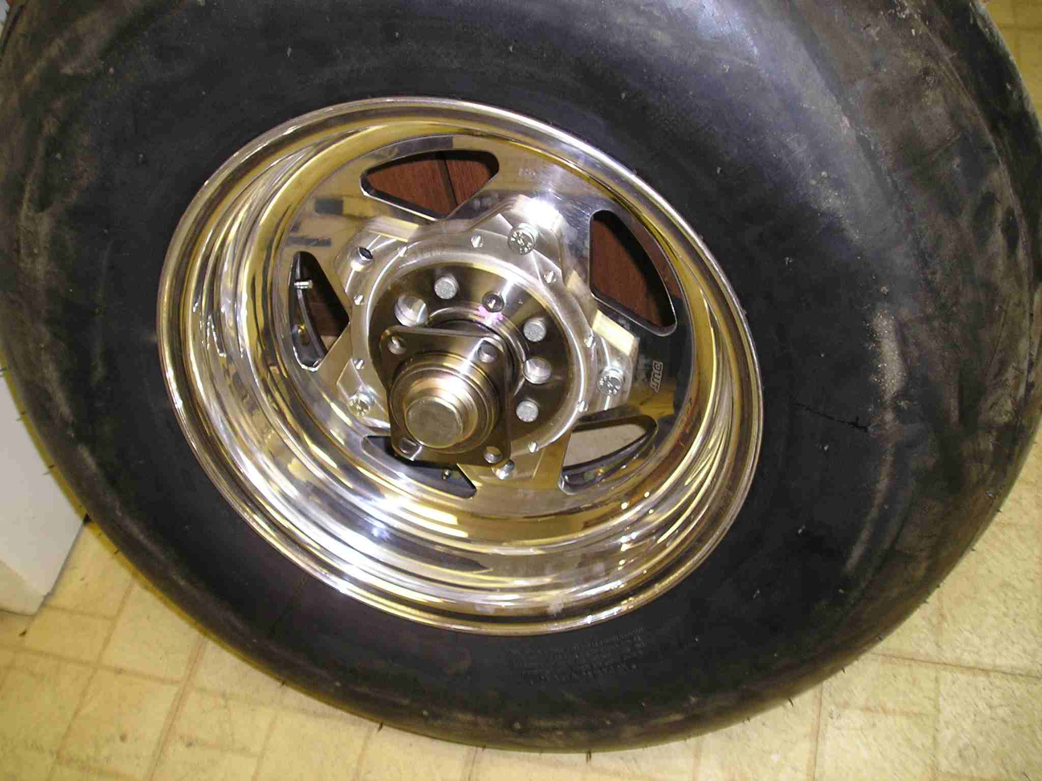 adapterandbearingonwheel2 — Postimages