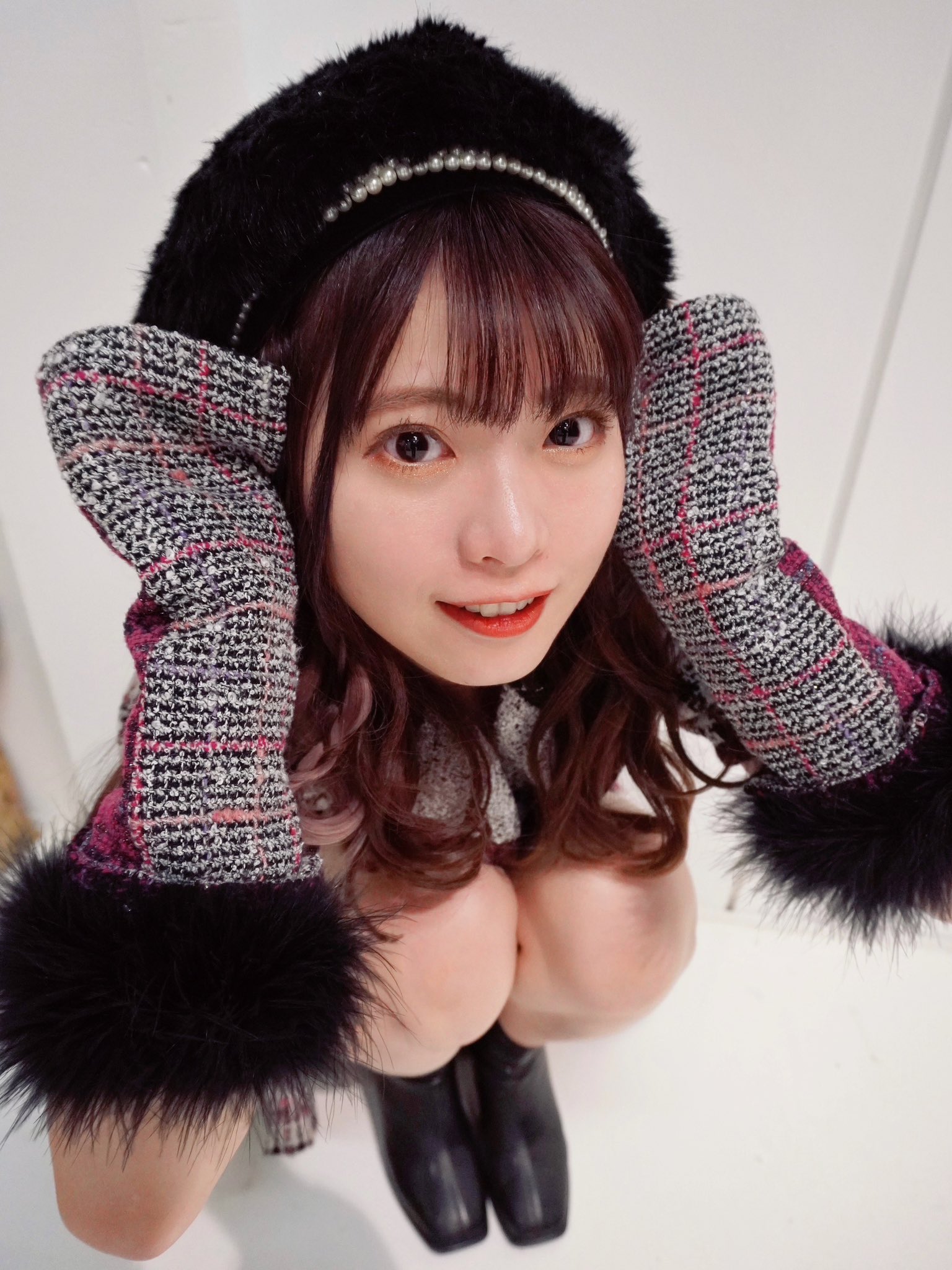 Fz3r ZDYa IAM9 Uz Z — Postimages